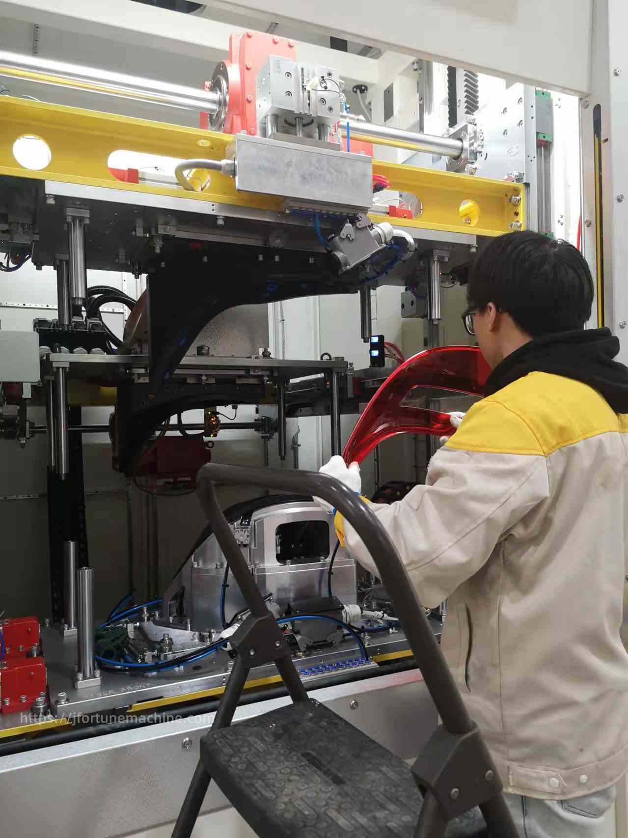 Servo Motor Hot Plate Welding Equipment Introduction - Chinese leading ...